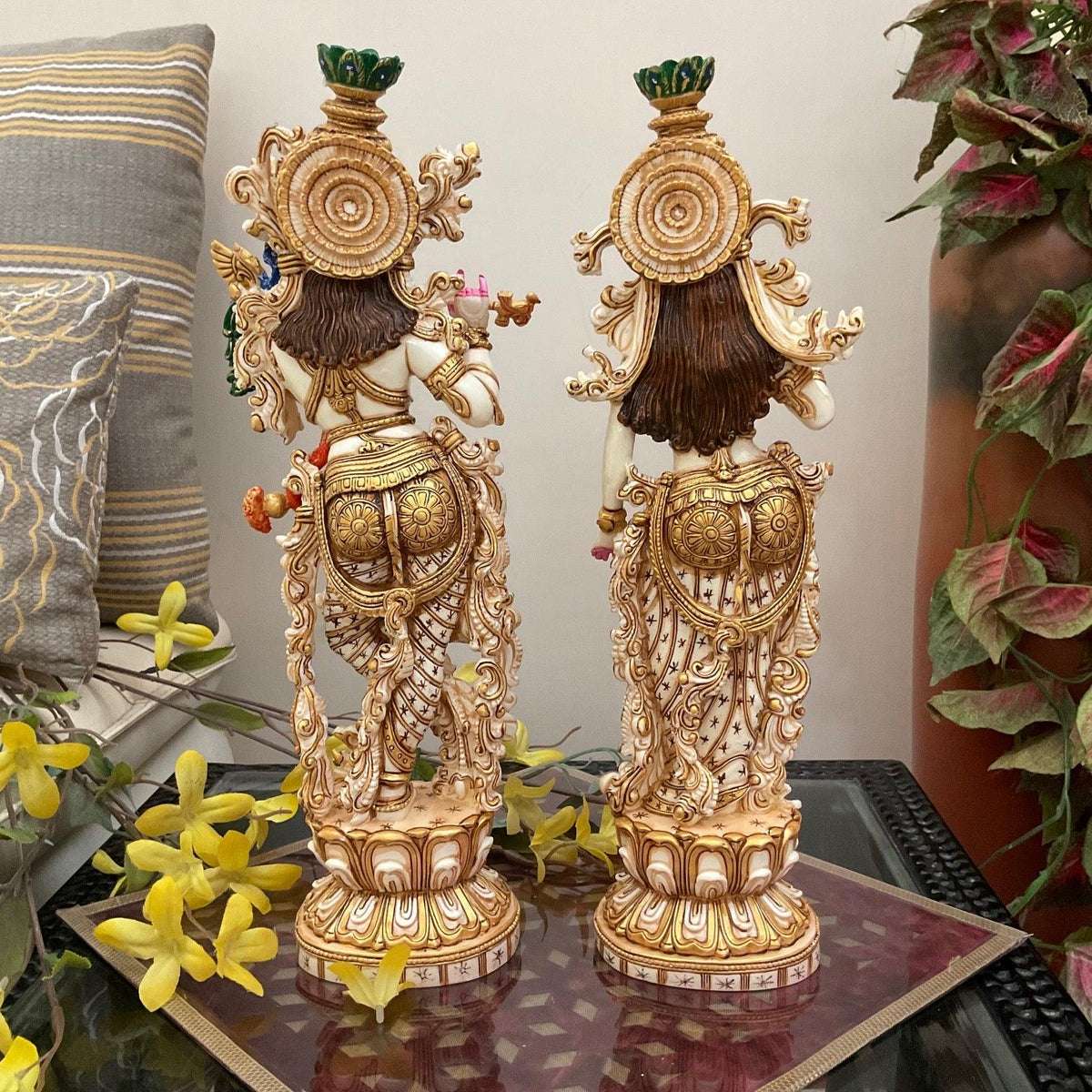 Marble Showpiece – Saumic Craft Gallery